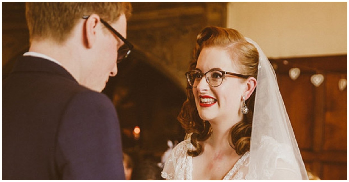 The Most Valuable Wedding-Day Tips for Brides Who Wear Glasses The Most Valuable Wedding-Day Tips for Brides Who Wear Glasses